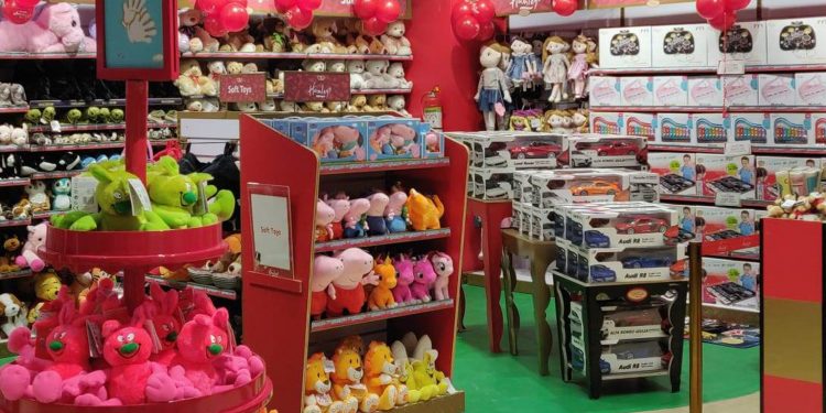 Hamleys opens its second store in Guwahati - Mommy & Baby Times